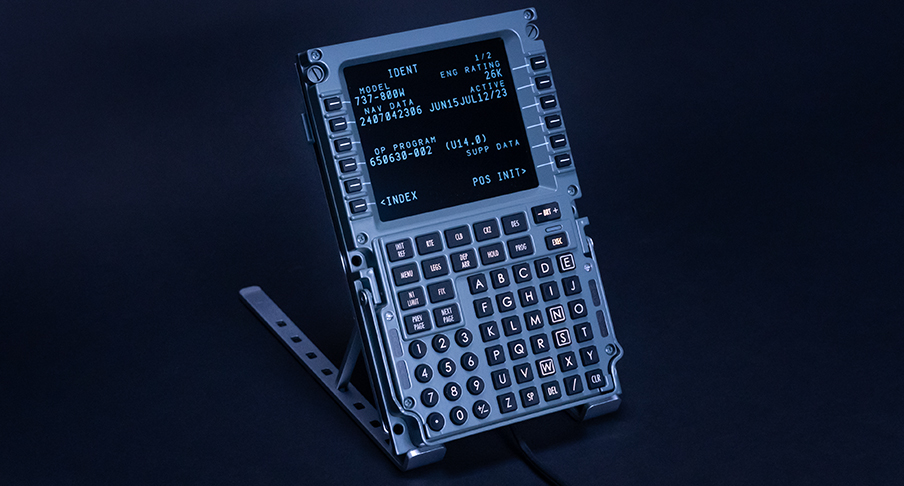 Cockpit Simulator - CS 737X CDU (v2) | Aerosoft Shop